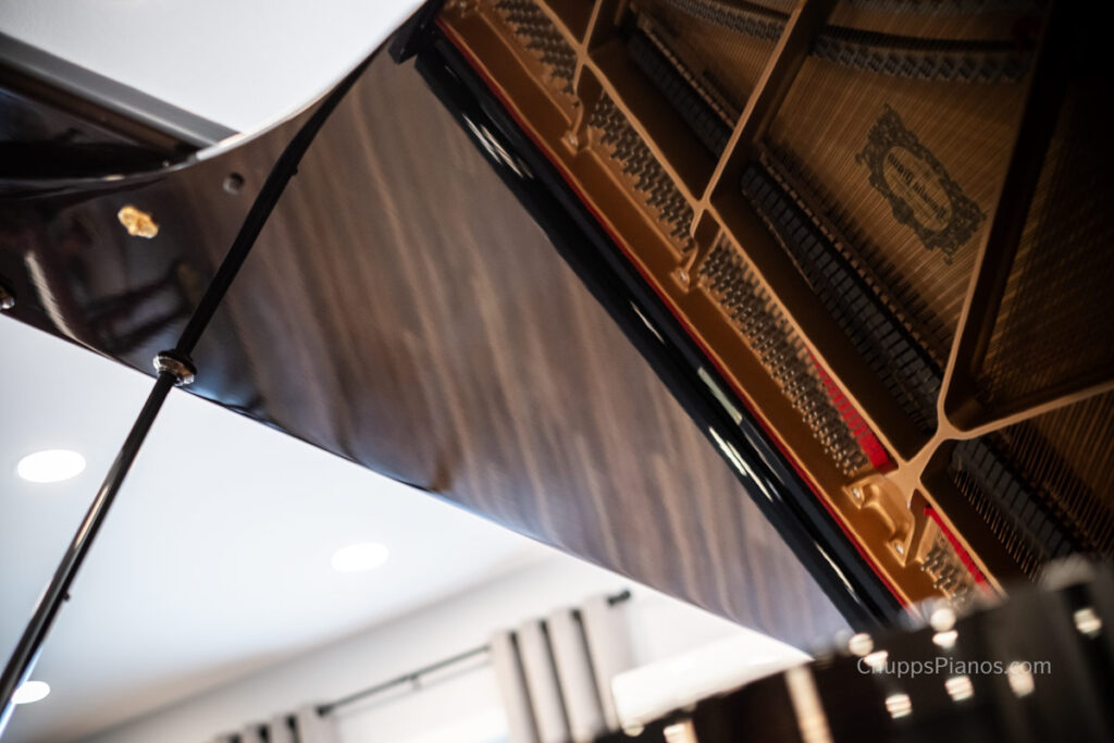 SOLD: 2000 Yamaha Model C2 Grand Piano | Polished Ebony - Excellent ...